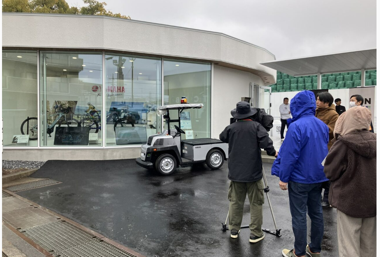 【eve autonomy イベントレポート】 JR東海のイノベーション創出拠点「FUN+TECH LABO」開所式にeve autoの車両を ...